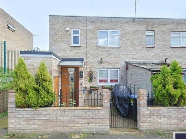3 Bedroom End Of Terrace House For Sale In Enfield