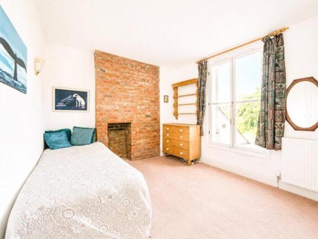 3 bedroom end of terrace house for sale in East Street, Osney Island, Oxford, OX2