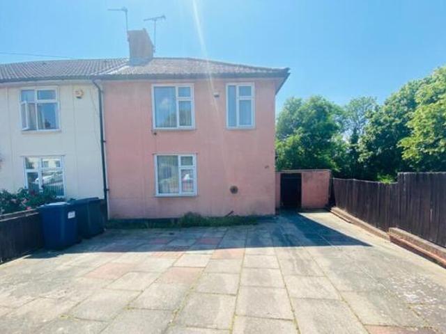 3 Bedroom End Of Terrace House For Sale In Edgware