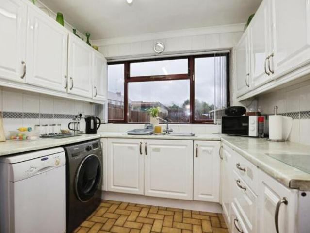 3 bedroom end of terrace house for sale in Elgar Road, Coventry, West Midlands, CV6