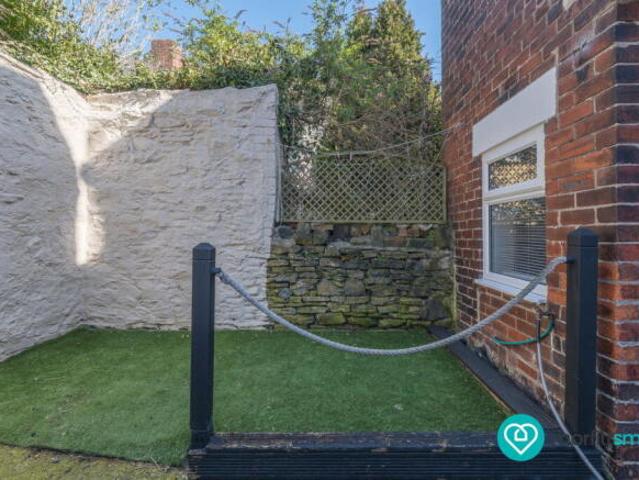3 bedroom end of terrace house for sale in Ellenbro Road, Hillsborough, Sheffield, S6 4QT, S6