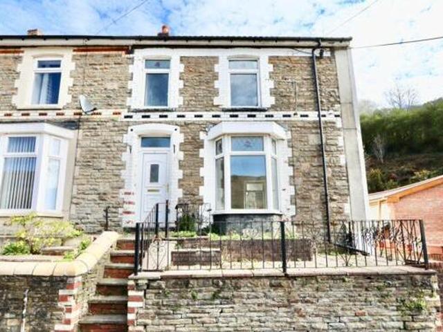 3 Bedroom End Of Terrace House For Sale In Elliots Town