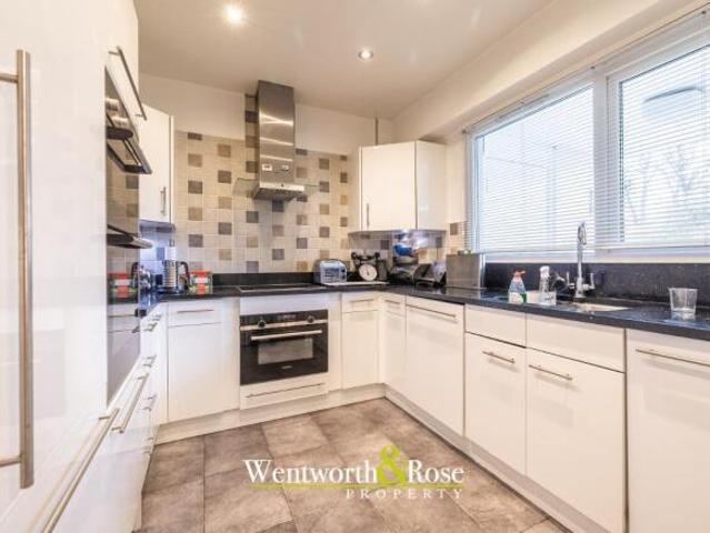 3 bedroom end of terrace house for sale in Estria Road, Birmingham, B15 2LG, B15