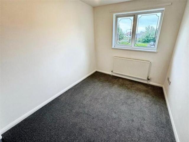 3 bedroom end of terrace house for sale in Eversley Grove, Wolverhampton, West Midlands, WV11