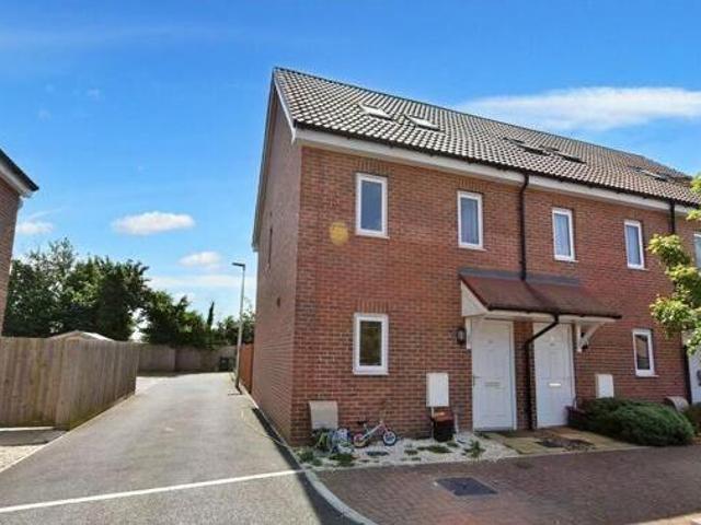 3 Bedroom End Of Terrace House For Sale In Exeter
