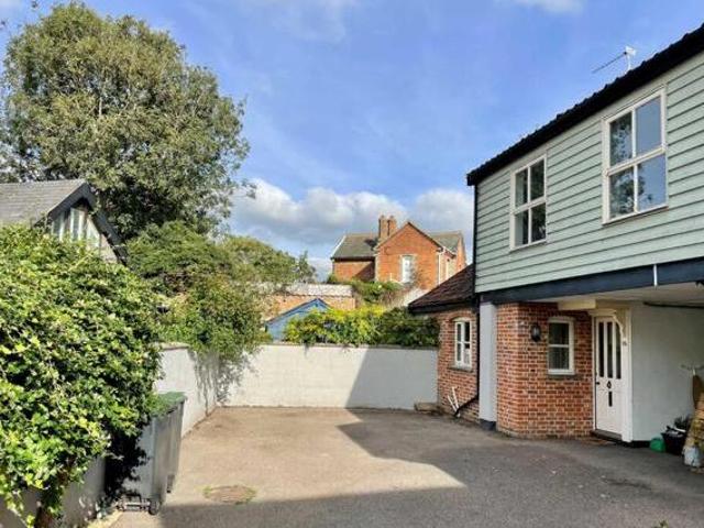 3 Bedroom End Of Terrace House For Sale In Eye