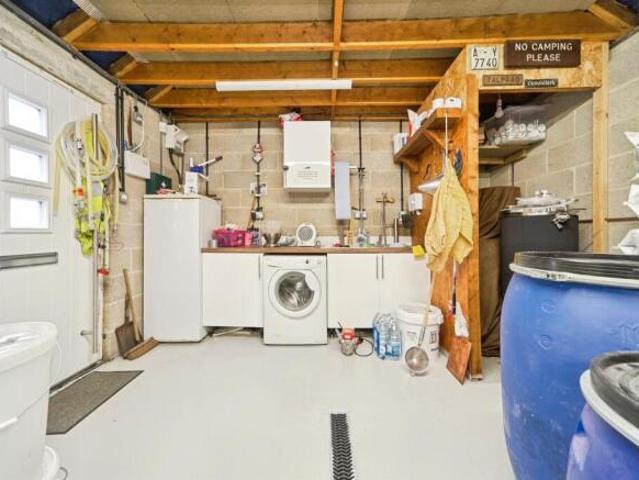 3 bedroom end of terrace house for sale in Fourlands Road, Bradford, BD10