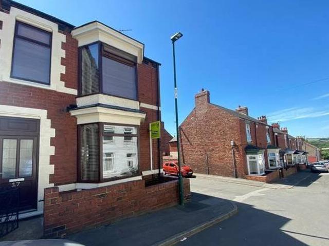 3 bedroom end of terrace house for sale in Foster Street Brotton TS12