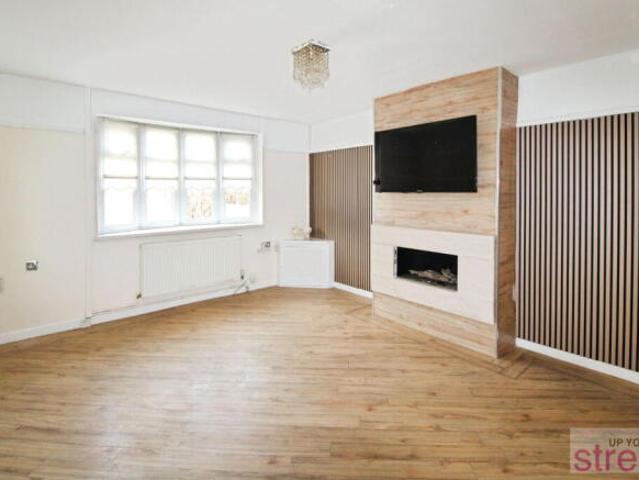 3 bedroom end of terrace house for sale in Fairfax Place, Liverpool, L11 7DH, L11