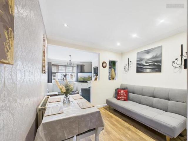 3 bedroom end of terrace house for sale in Fane Road, Peterborough, PE4