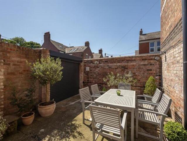 3 bedroom end of terrace house for sale in Farquhar Street, Jesmond, Newcastle upon Tyne, NE2
