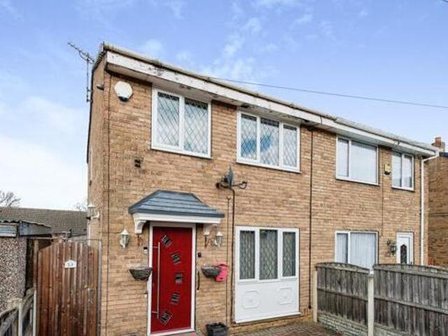 3 Bedroom End Of Terrace House For Sale In Featherstone