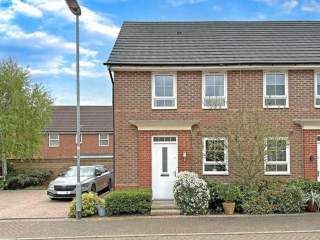 3 Bedroom End Of Terrace House For Sale In Fernwood