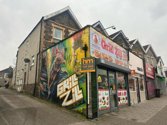 3 bedroom end of terrace house for sale in Fishponds Road, Fishponds, Bristol, BS16