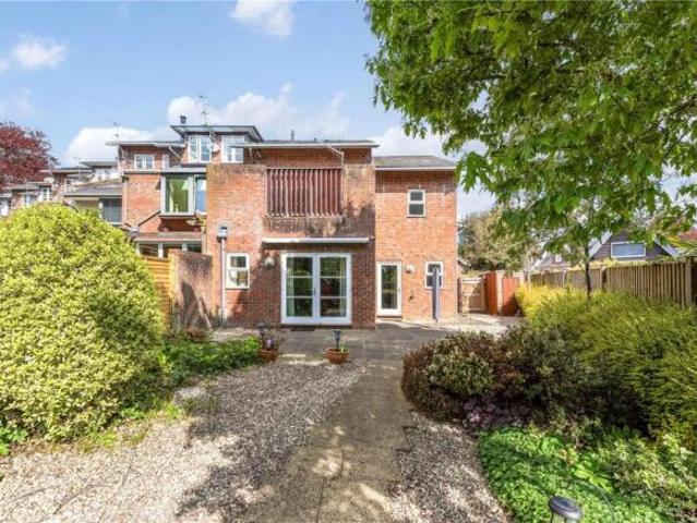 3 bedroom end of terrace house for sale in Friary Gardens, Winchester, Hampshire, SO23