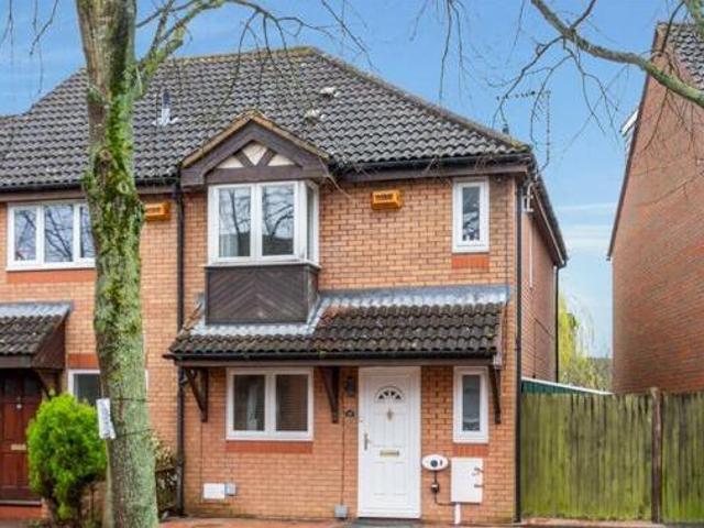 3 Bedroom End Of Terrace House For Sale In Furzton