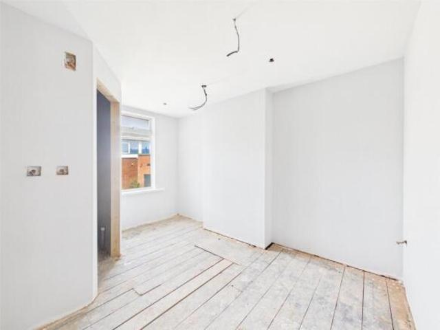 3 bedroom end of terrace house for sale in Kings Barton Street, Gloucester, Gloucestershire, GL1