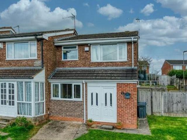 3 Bedroom End Of Terrace House For Sale In Kings Norton, Birmingham