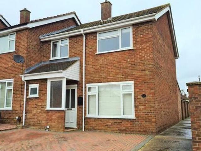 3 bedroom end of terrace house for sale in Kings Road Maulden Bedfordshire MK45