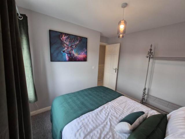 3 bedroom end of terrace house for sale in Kisdon Avenue, Stoke on Trent, ST6