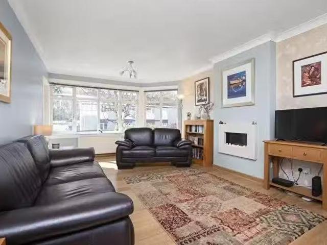3 Bedroom End Of Terrace House For Sale In Howden Hall Way, Ed.