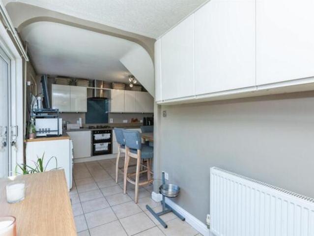 3 bedroom end of terrace house for sale in Hopyard Close, Leicester, LE2