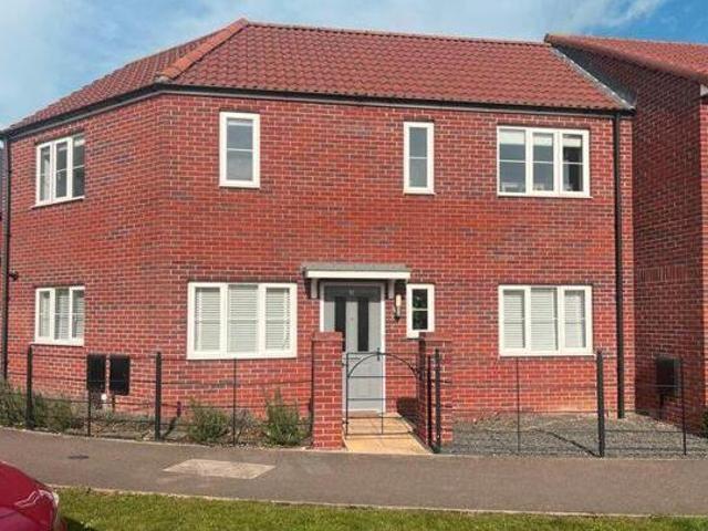 3 Bedroom End Of Terrace House For Sale In Hardwicke