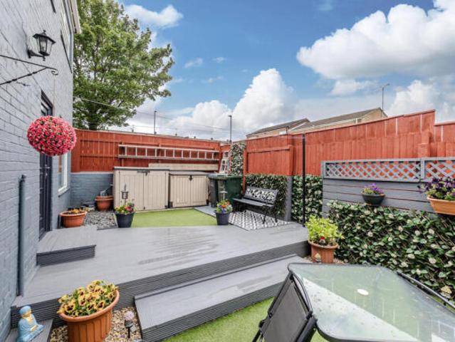 3 bedroom end of terrace house for sale in Hareydene, Newbiggin Hall, Newcastle Upon Tyne, NE5