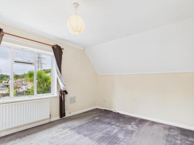 3 bedroom end of terrace house for sale in Harleston Rd, Wymering, Portsmouth, PO6