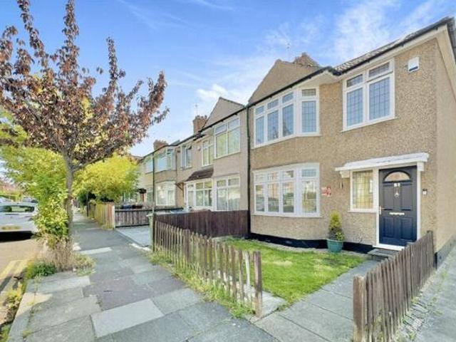 3 Bedroom End Of Terrace House For Sale In Harrow