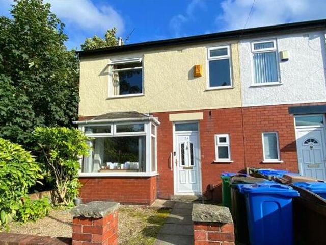 3 Bedroom End Of Terrace House For Sale In Heywood, Greater Manchester