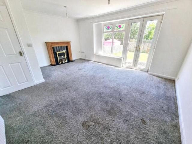 3 bedroom end of terrace house for sale in Hedgehope Road, Newbiggin Hall, NE5