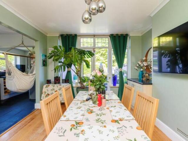 3 bedroom end of terrace house for sale in Hendre Road, Ashton, BS3