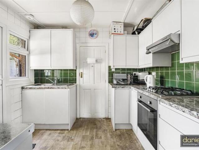 3 bedroom end of terrace house for sale in Herga Road, Harrow, HA3