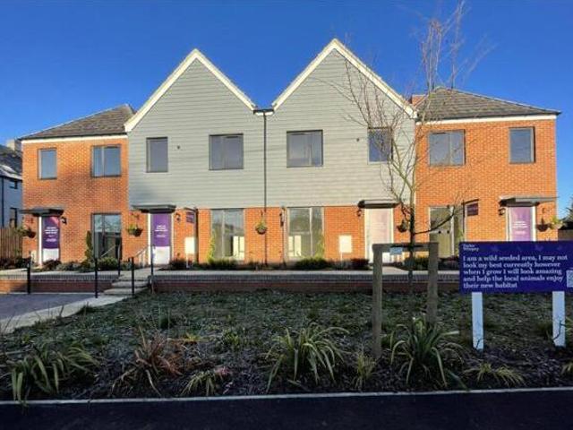 3 Bedroom End Of Terrace House For Sale In Hitchin