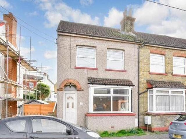 3 Bedroom End Of Terrace House For Sale In Higham, Rochester