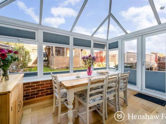 3 bedroom end of terrace house for sale in Hillyfields, Nurlsing, Hampshire, SO16