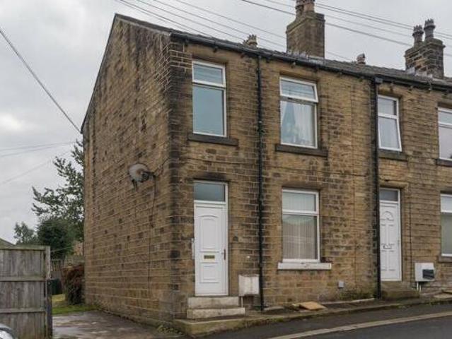 3 Bedroom End Of Terrace House For Sale In Huddersfield, West Yorkshire