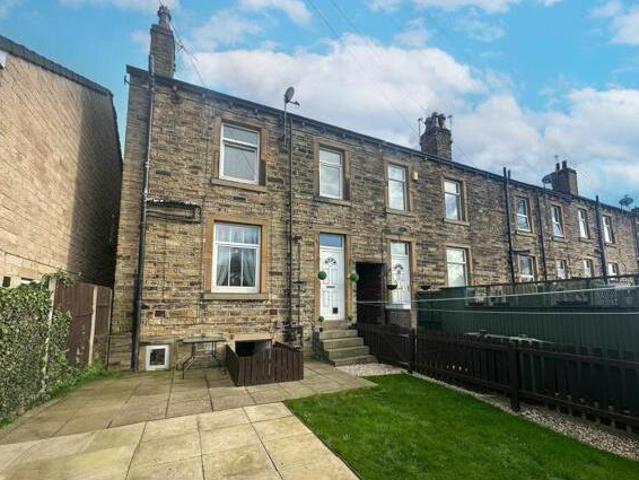 3 Bedroom End Of Terrace House For Sale In Huddersfield