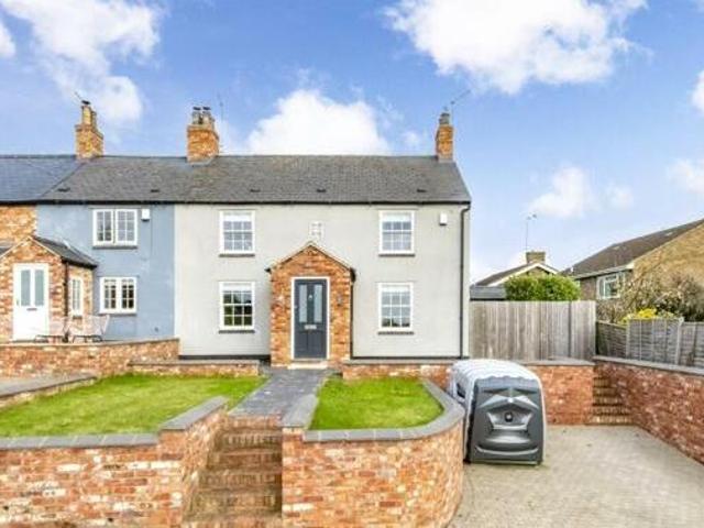 3 Bedroom End Of Terrace House For Sale In Isham