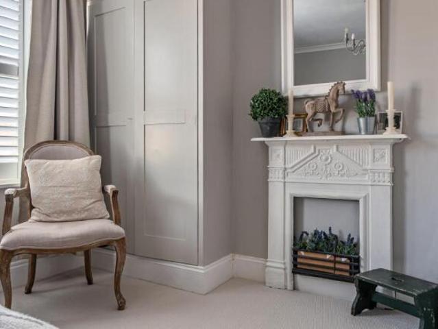 3 bedroom end of terrace house for sale in Ivy Avenue, Bath, BA2