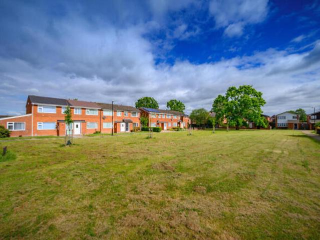 3 bedroom end of terrace house for sale in John Mcguire Crescent, Binley, CV3 Fully Renovated, CV3