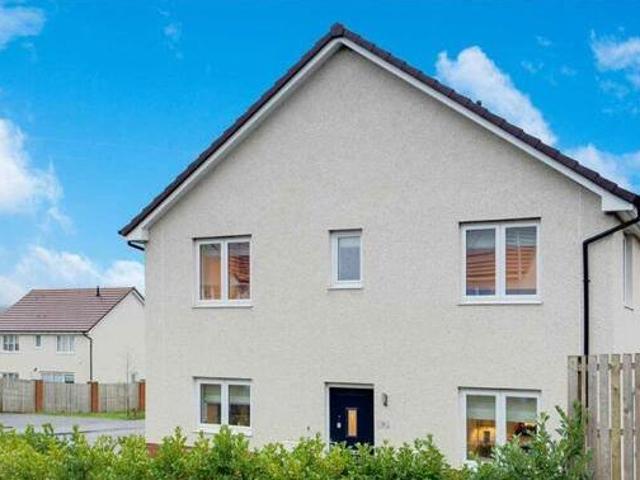 3 Bedroom End Of Terrace House For Sale In Jackton Green