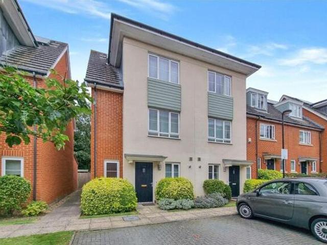3 Bedroom End Of Terrace House For Sale In Orpington, Kent