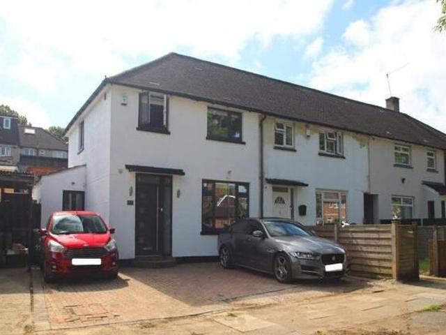 3 Bedroom End Of Terrace House For Sale In Orpington