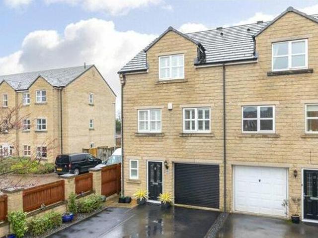 3 Bedroom End Of Terrace House For Sale In Otley, West Yorkshire