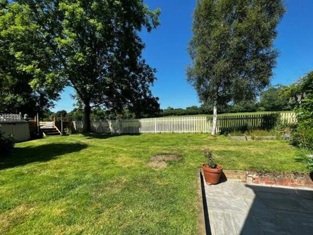 3 Bedroom End Of Terrace House For Sale In Lower Boddington
