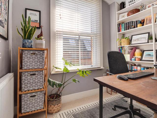 3 bedroom end of terrace house for sale in Lower Paxton Road, St Albans, AL1