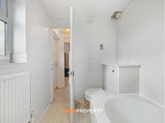 3 bedroom end of terrace house for sale in Longreach Road, Liverpool, L14