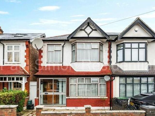 3 Bedroom End Of Terrace House For Sale In London